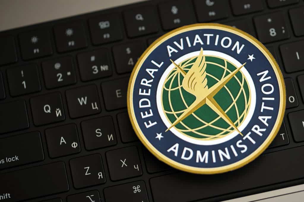 FAA Air Traffic Control Systems Critically Outdated: Urgent ...